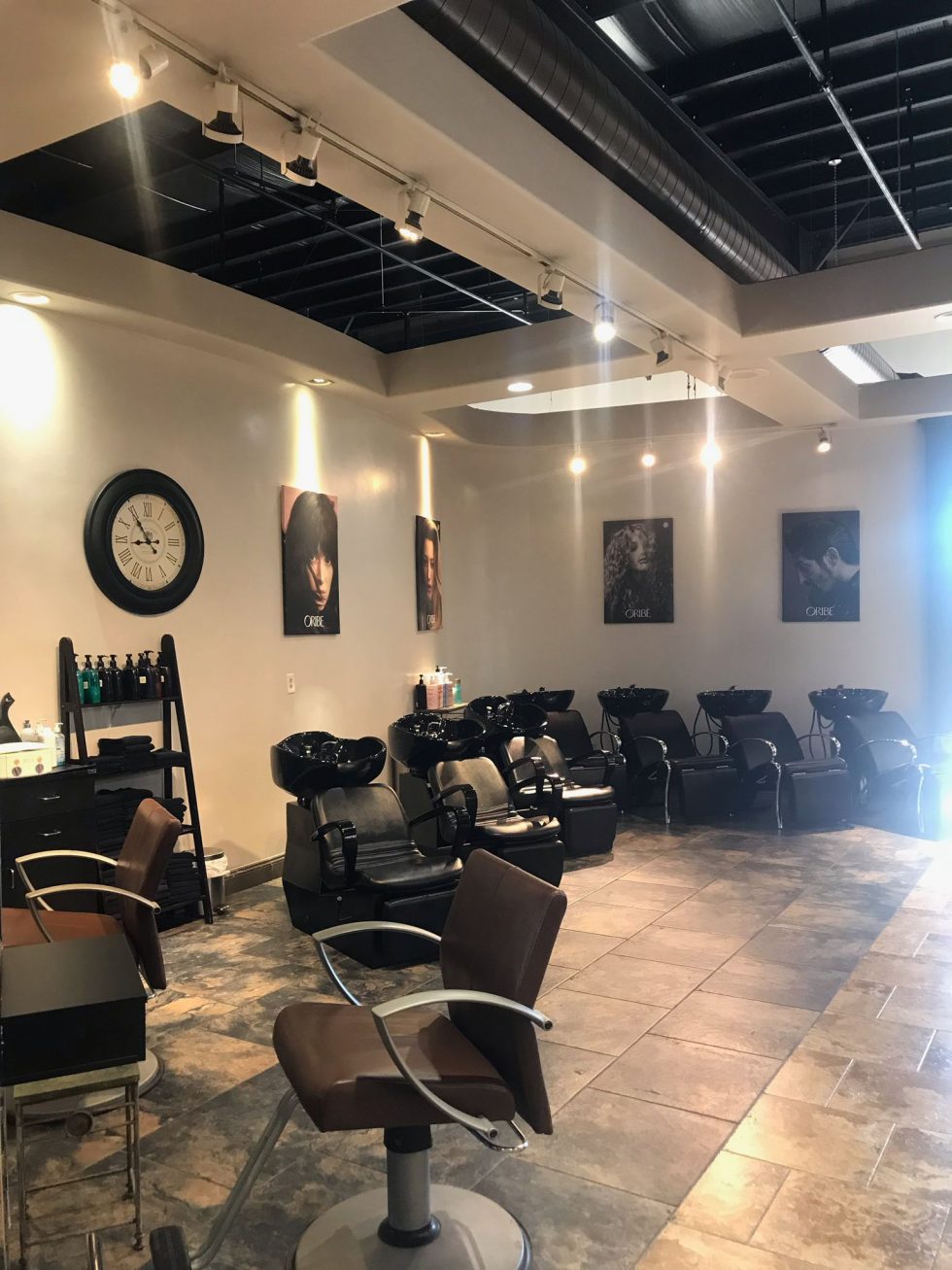 🥇 About Salon Rouge » Salon Rouge INC